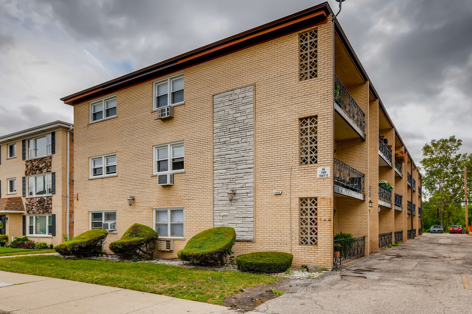 6466 N Northwest Hwy Apt C2 Chicago IL 60631 | Property Details | ComeHome